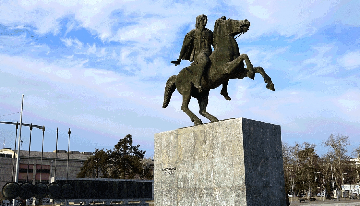 Thessaloniki Tourism - Άγαλμα Μεγάλου Αλεξάνδρου